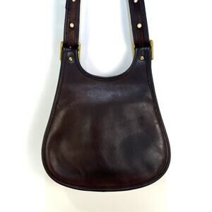 Coach | Bags | Vintage Coach Crescent Bag Black Leather Purse Handbag ...